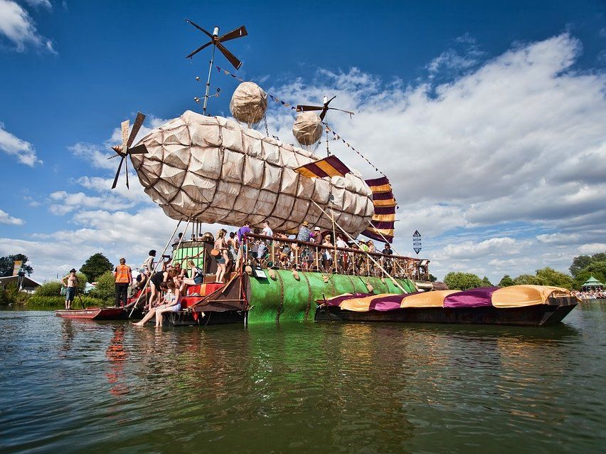 Shipshape Arts Ltd (Bespoke Installation Art)